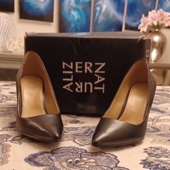 Naturalizer | Shoes | Naturalizer Anna Leather Womens Sz 85 Black Heels ...